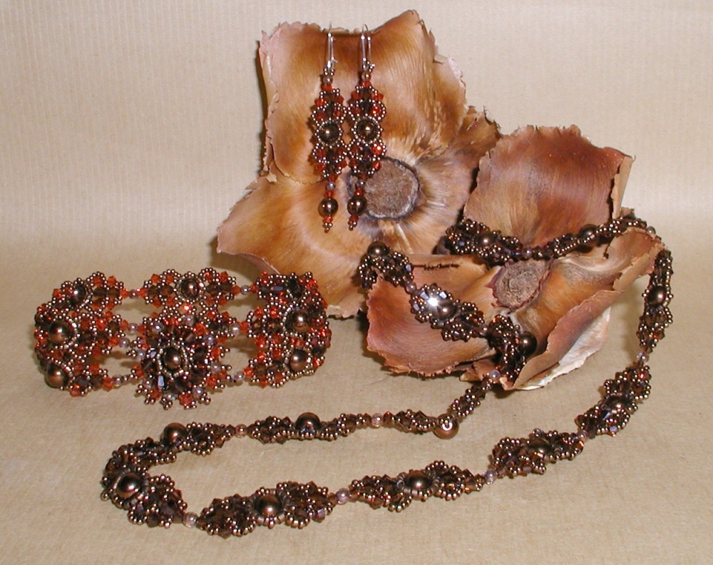 TUTORIAL Crab Chain Collection | Mikki Ferrugiaro Designs